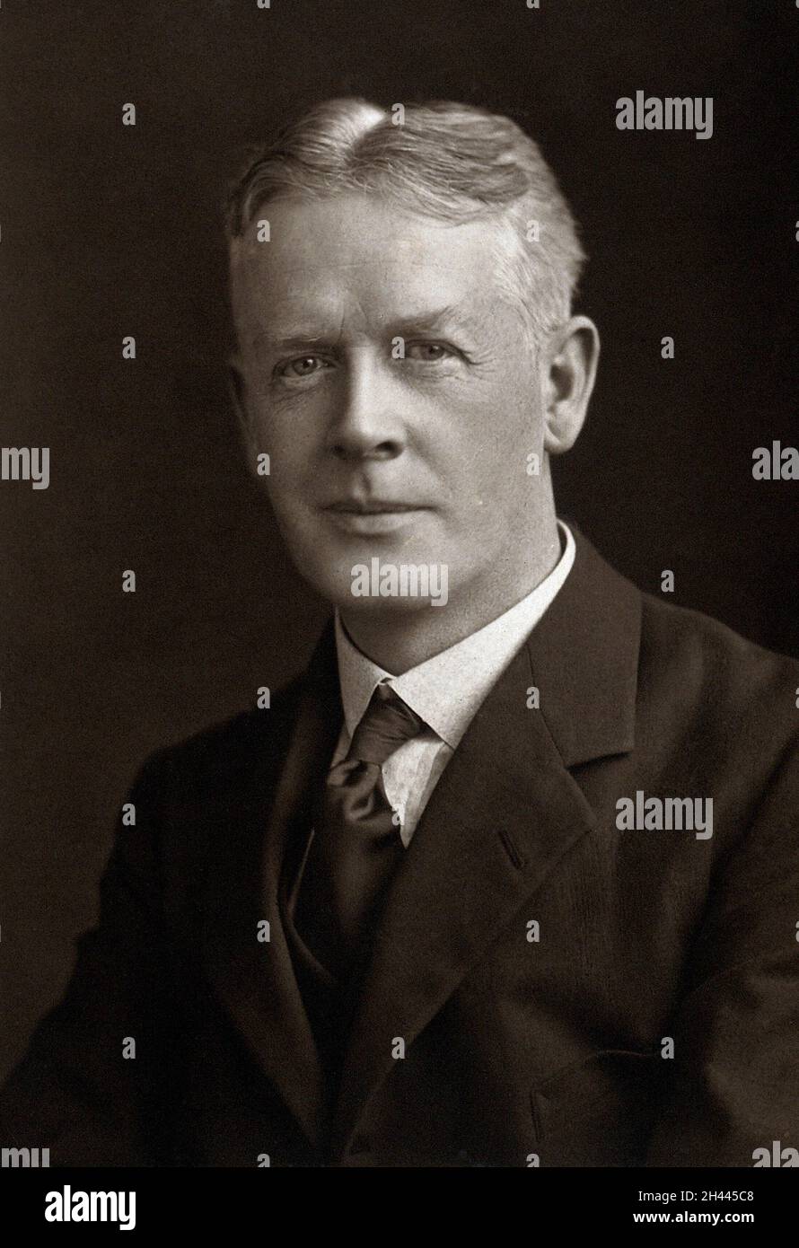 Duncan thompson hi-res stock photography and images - Alamy