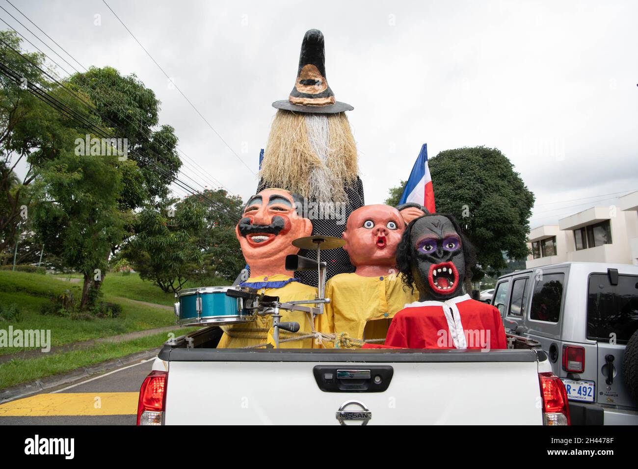 Escazu, San Jose, Costa Rica. 31st Oct, 2021. DÃ-a de la Mascarada, or ...