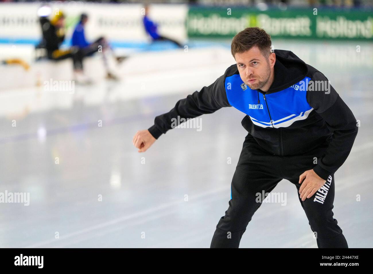 HEERENVEEN, NETHERLANDS - OCTOBER 31: Robin Derks during the 2021 ...