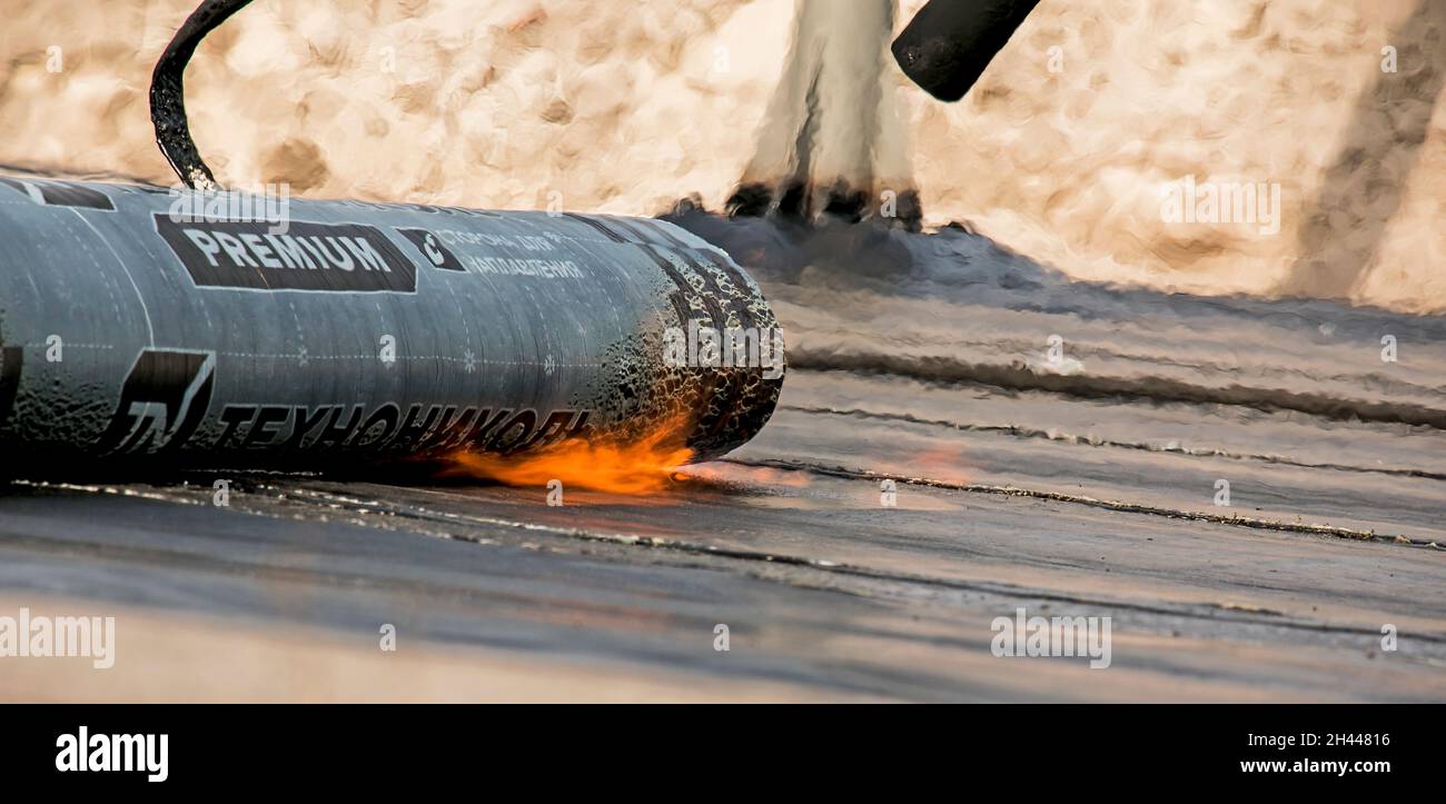 Hot bitumen flame hi-res stock photography and images - Alamy