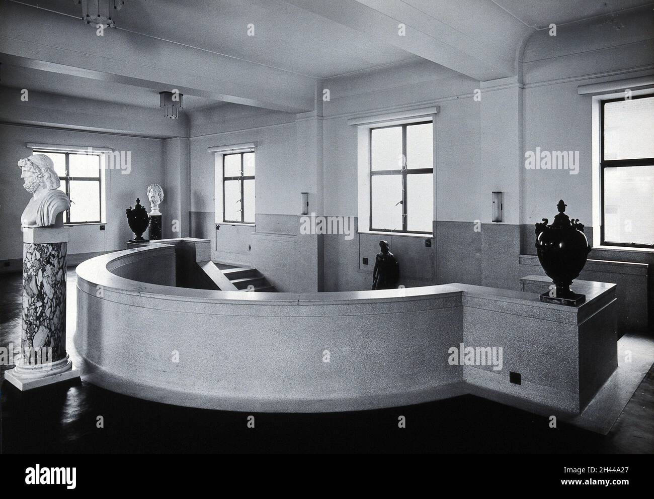 Wellcome building museum hi-res stock photography and images - Alamy