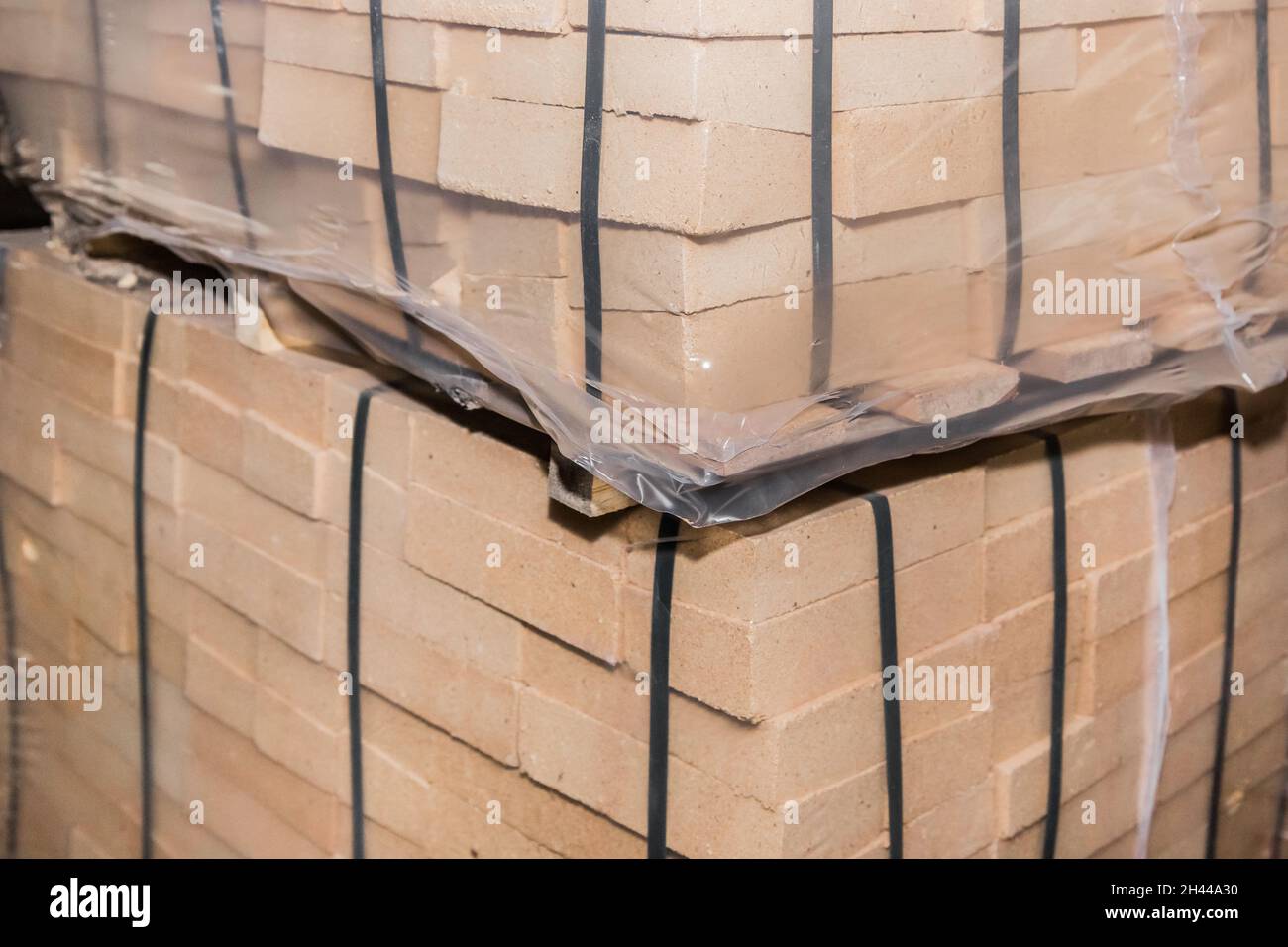 A bunch of refractory bricks, fire-resistant brick blocks Stock Photo ...