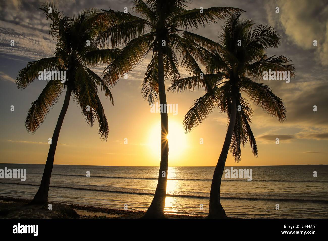 Sunset over Ouvea lagoon on Ouvea Island, Loyalty Islands, New ...