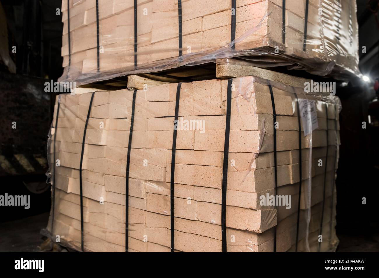 A bunch of refractory bricks, fire-resistant brick blocks Stock Photo ...
