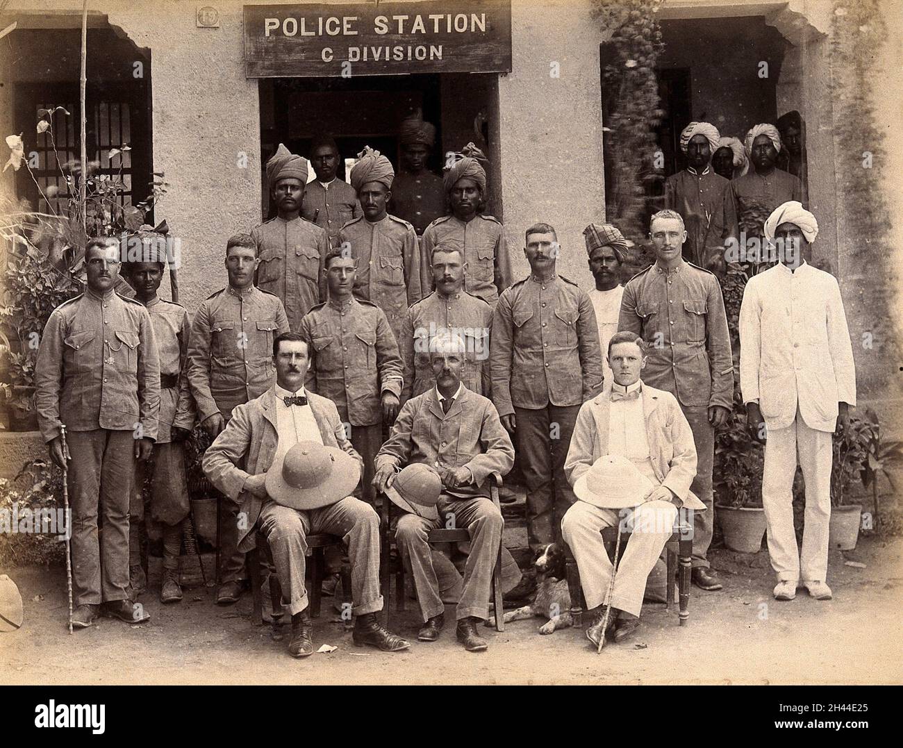 Staff from the Rambagh section of the Karachi Plague Committee ...
