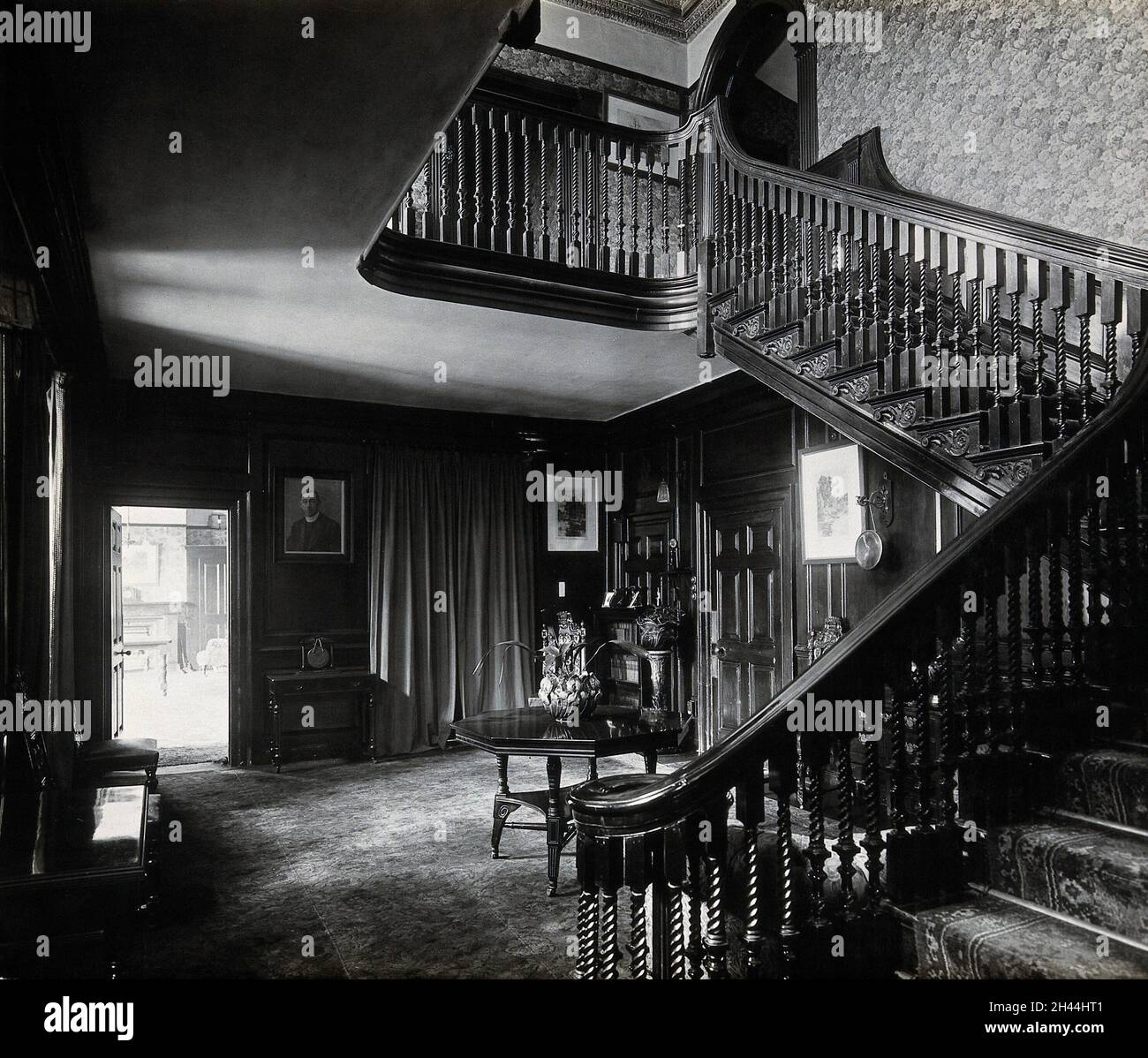 Upton House, residence of Joseph Lister, interior view of the staircase ...