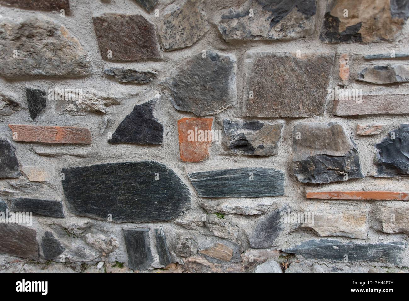 Stone wall structure of an old house Stock Photo - Alamy