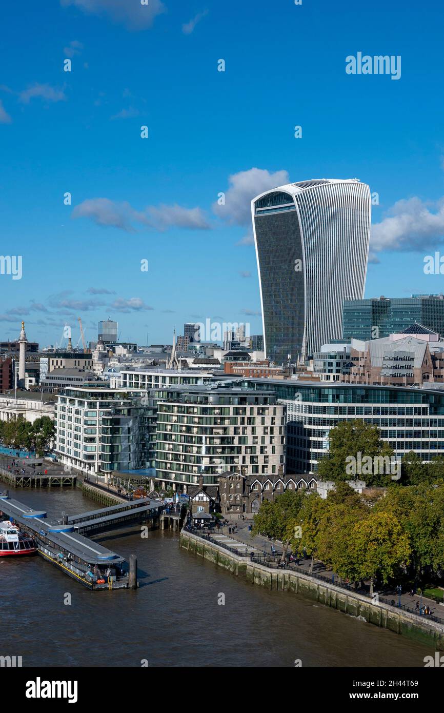 October 2021: The Walkie Talkie Building in The City of London, England ...
