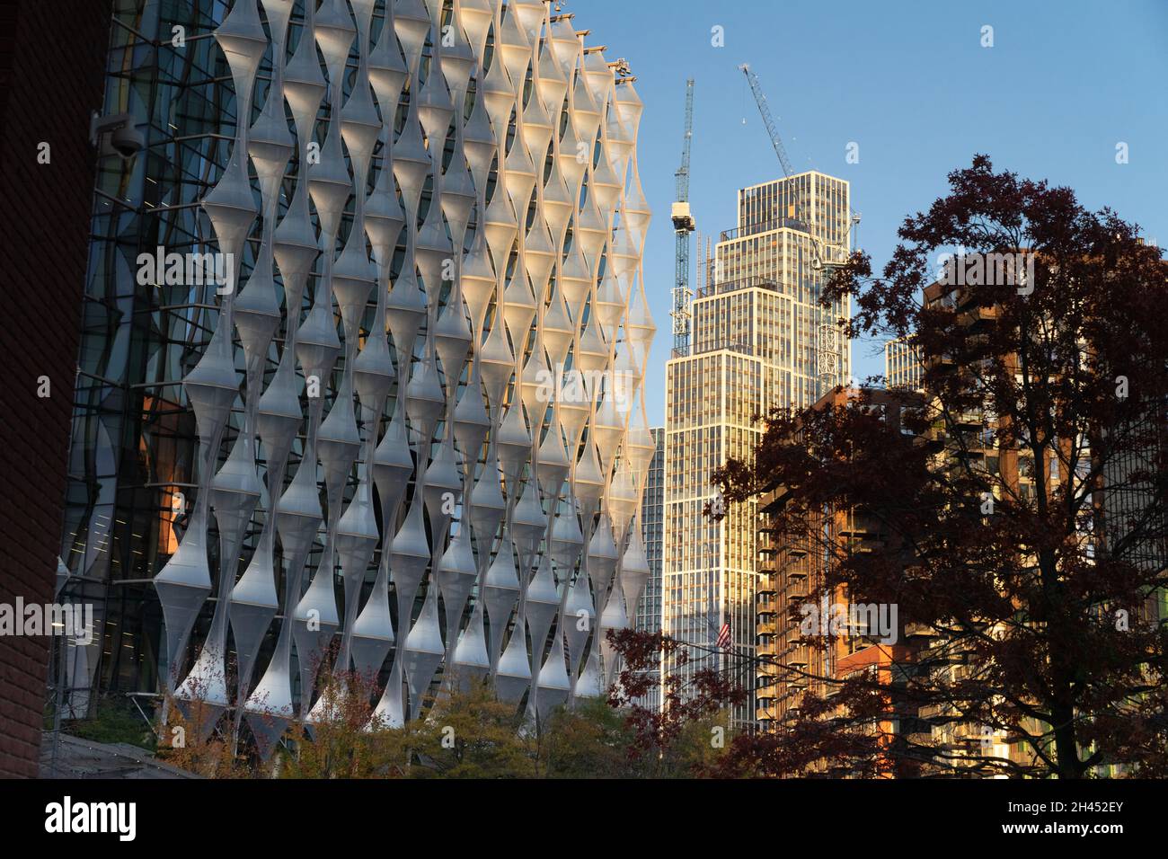 U.S. Embassy, London Nine Elms, Wandsworth, England Stock Photo - Alamy