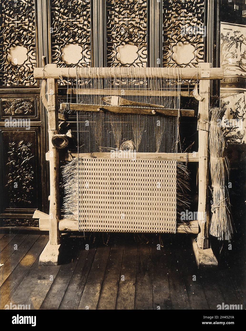 The 1904 World's Fair, St. Louis, Missouri: a Chinese loom for wicker ...