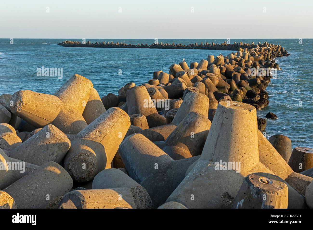 Wave breakers hi-res stock photography and images - Alamy