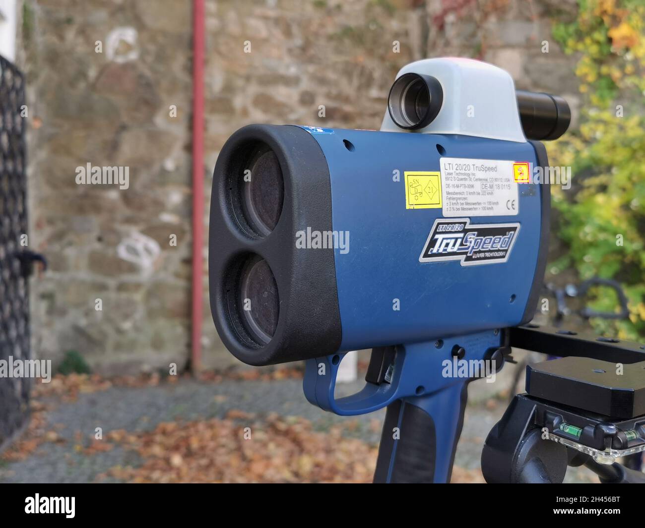 Das Lasermessgerät LTI 20.20 truspeed ist eine mobile Laserpistole der ...