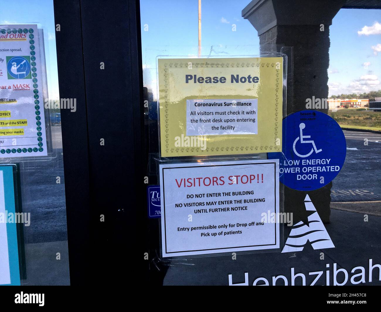 Dialysis clinic hi-res stock photography and images - Alamy