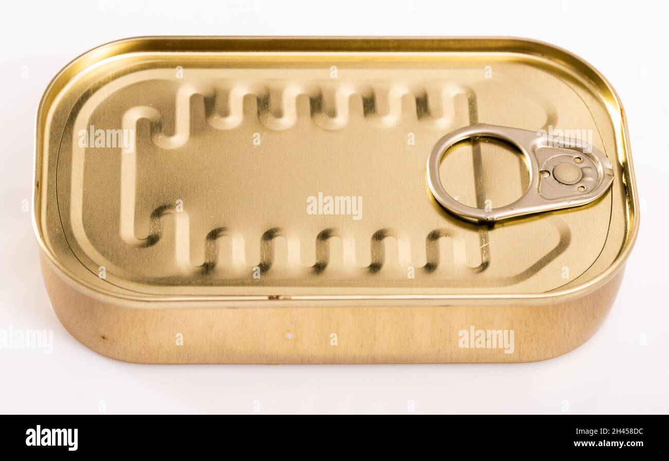 Tinned bronze hi-res stock photography and images - Alamy