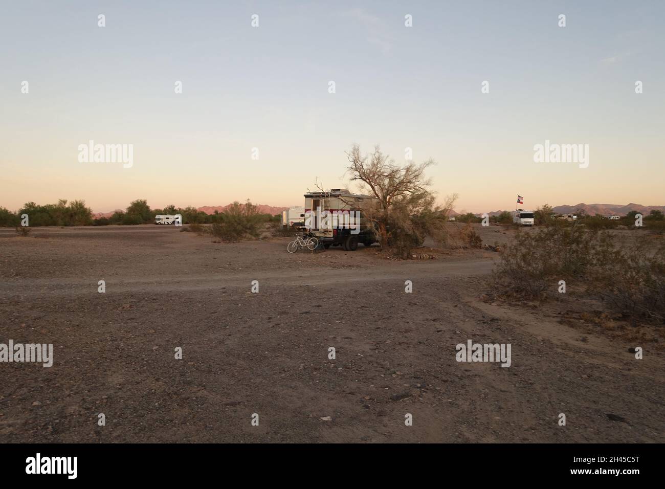 High Jolly camping area North of Quartzsite Az Stock Photo - Alamy