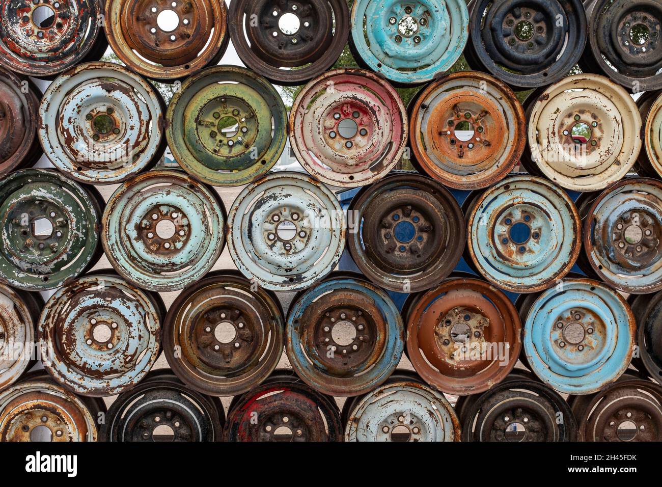 Cylindrical rim structure hi-res stock photography and images - Alamy