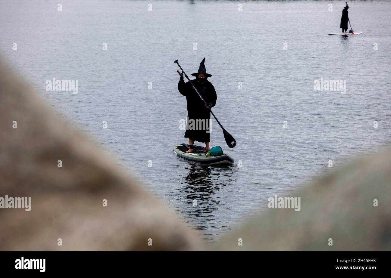 Costumes c18 hi-res stock photography and images - Alamy