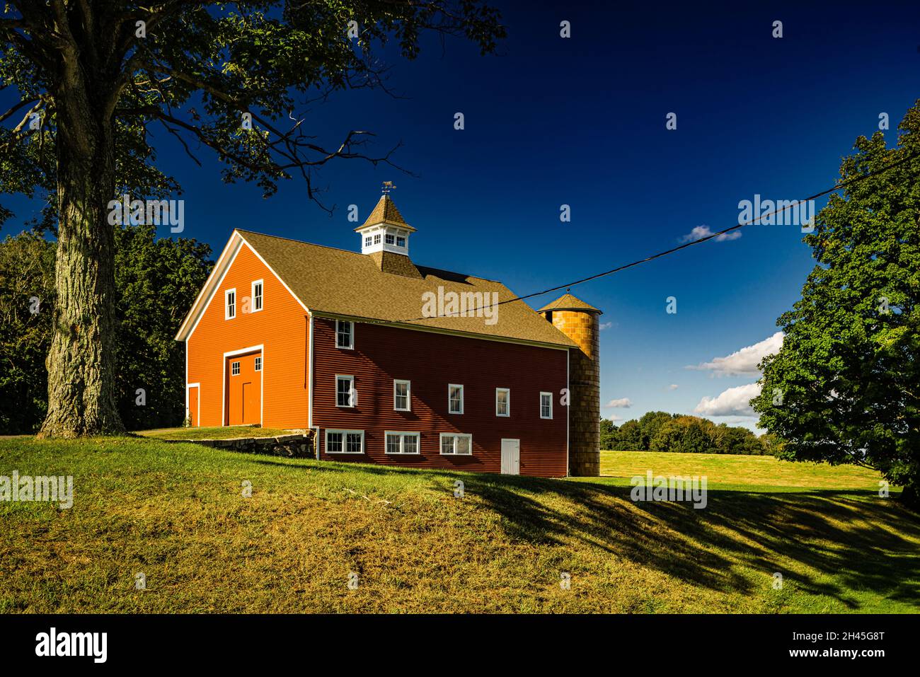 University of connecticut storrs hi-res stock photography and images ...