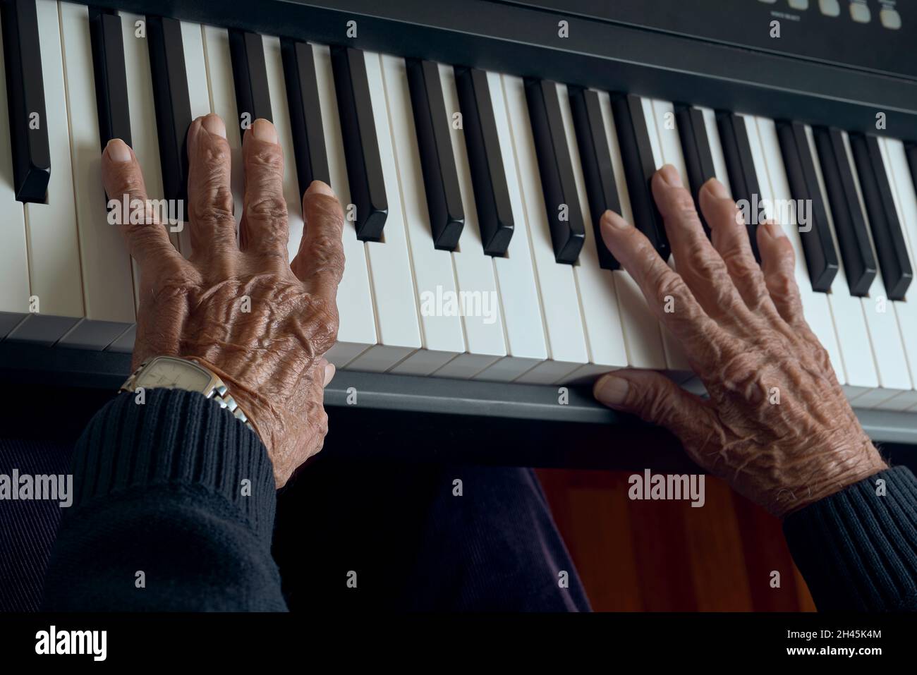 Close up hands man piano hi-res stock photography and images - Alamy