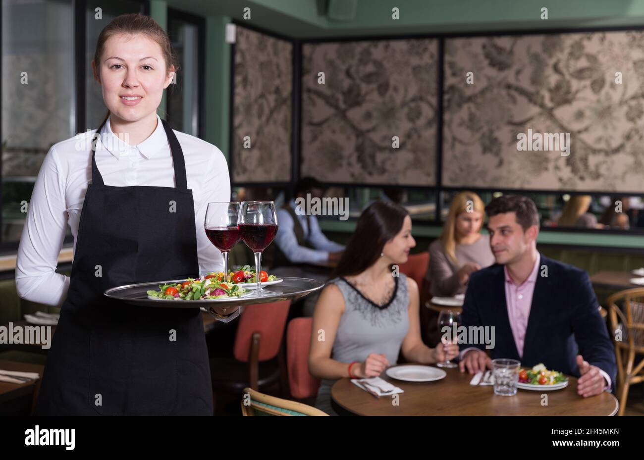 Cafe waitress woman success hi-res stock photography and images - Alamy