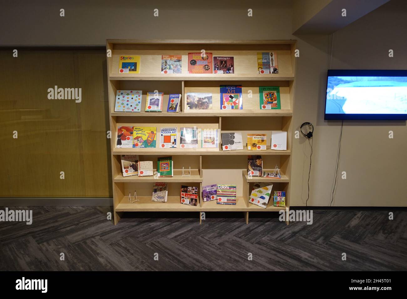 Phoenix art museum in Down town Phoenix Stock Photo - Alamy