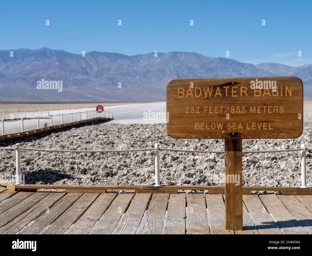 Badwater basin sign hi-res stock photography and images - Alamy