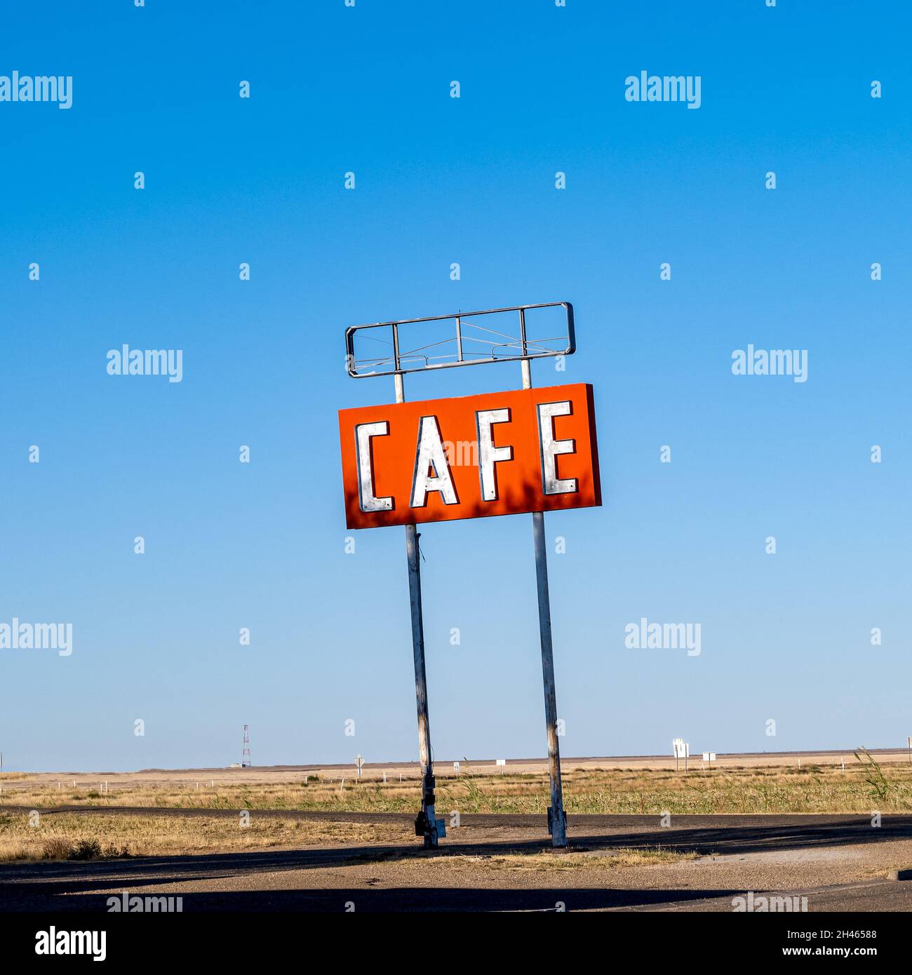 Vintage roadside restaurant sign route 66 hi-res stock photography and ...