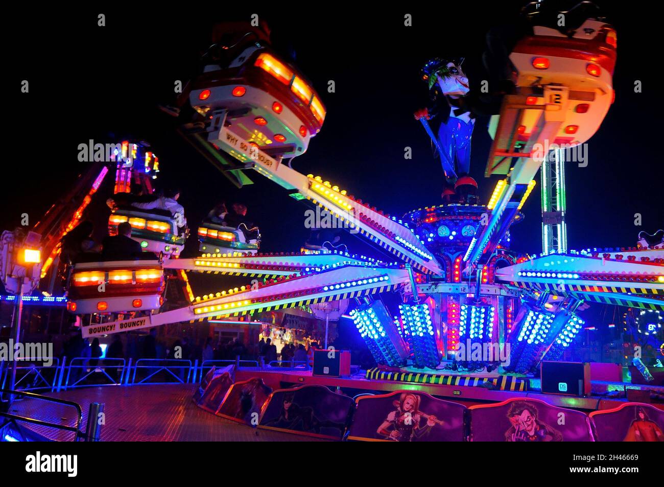 Fairground ride at night hi-res stock photography and images - Alamy