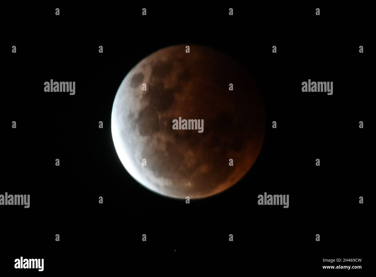 Goodnight moon hi-res stock photography and images - Alamy