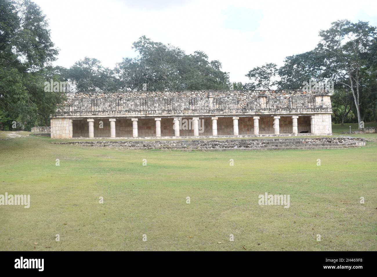 Maya house hi-res stock photography and images - Alamy