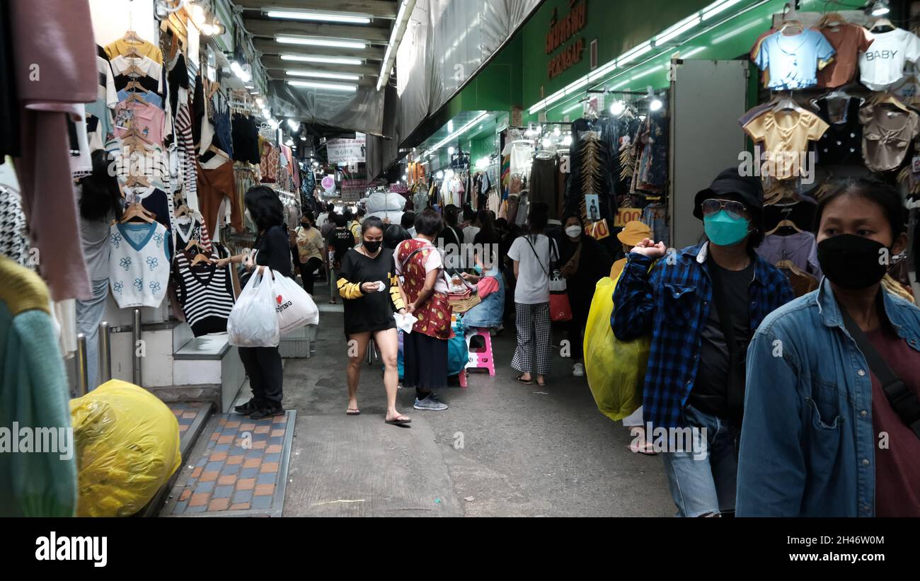 Baiyoke Gallery Pratunam Market Shopping Area in Bangkok Thailand Stock ...