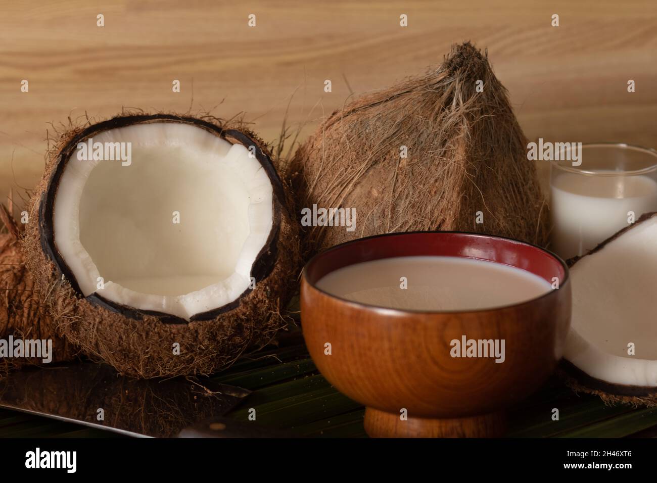 Opening coconut machete hi-res stock photography and images - Alamy