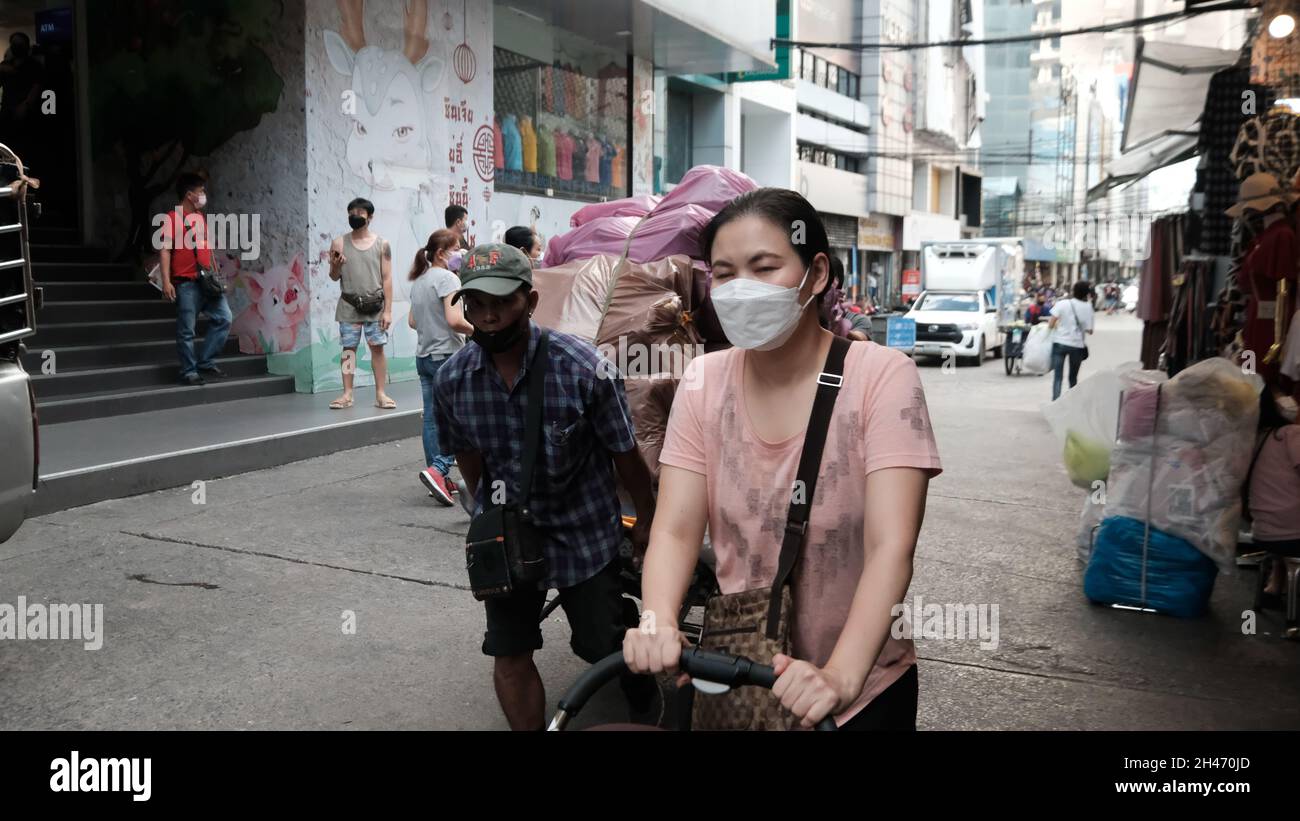 Baiyoke Gallery Pratunam Market Shopping Area in Bangkok Thailand Stock ...