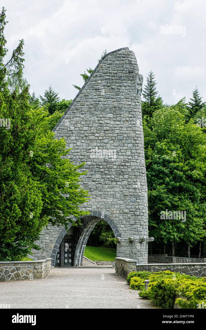 Monument at the memorial cemetery of the Czechoslovak soldiers, Dukla ...