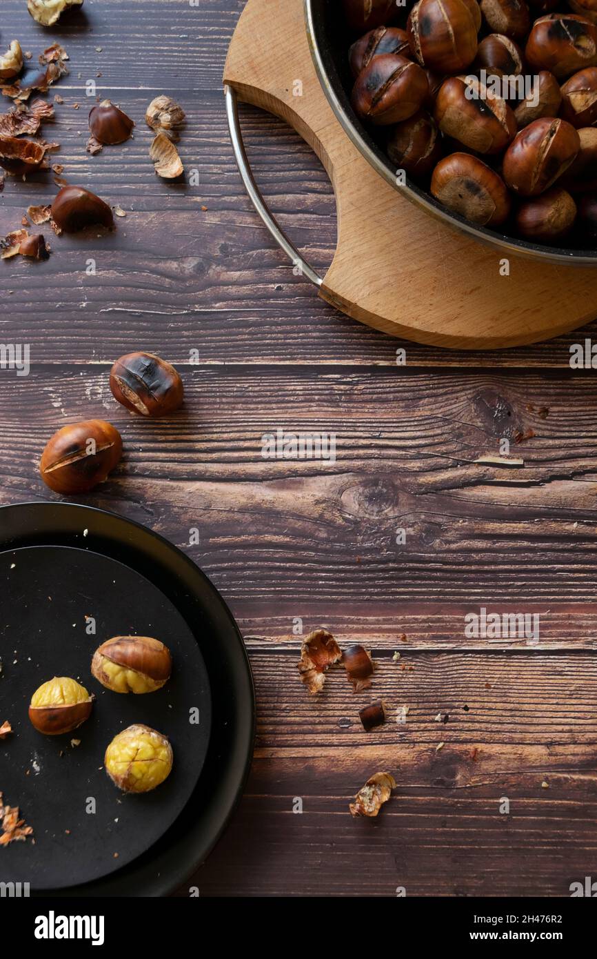 Ready to eat roasted chestnuts Stock Photo - Alamy