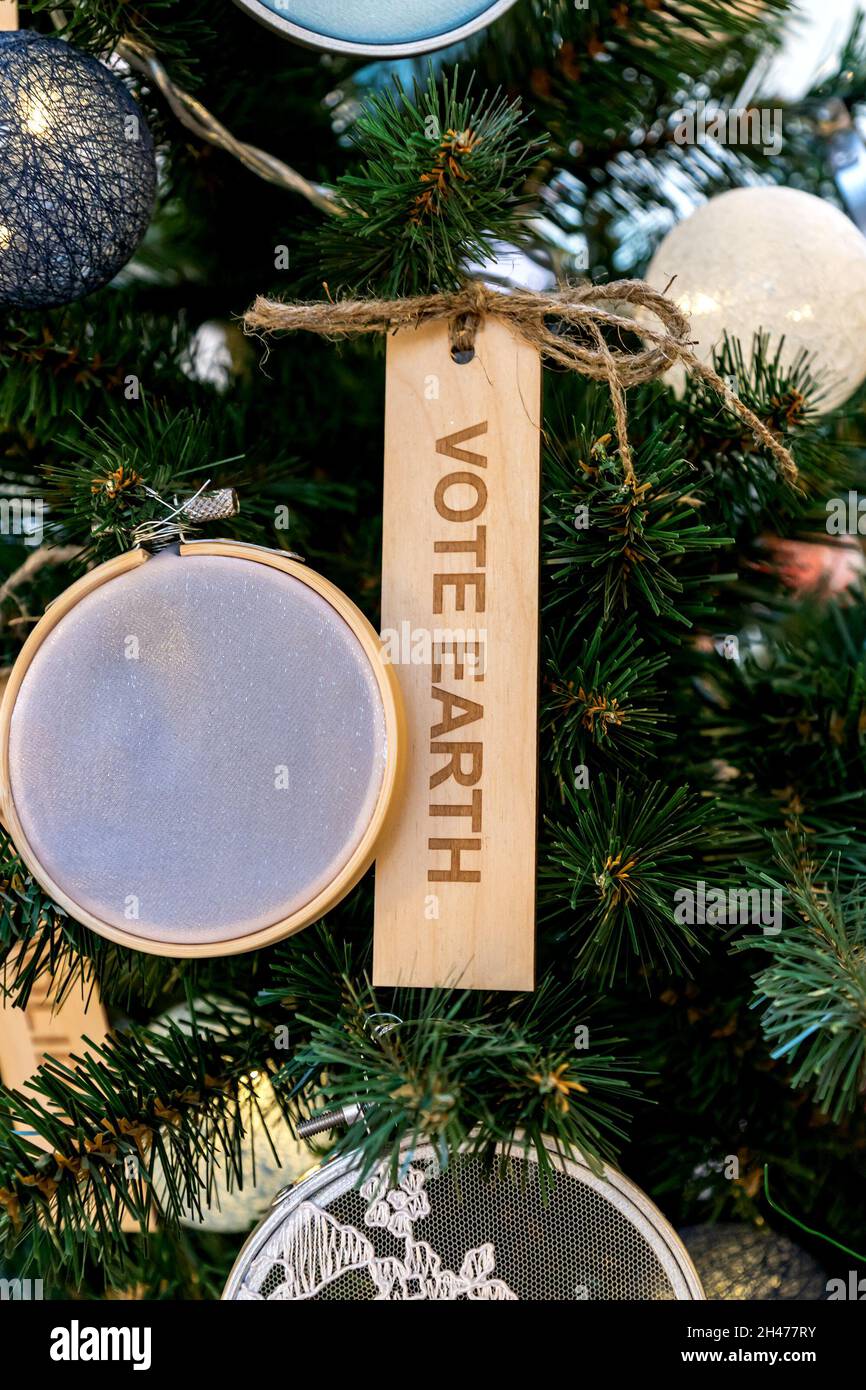 Zero waste eco-friendly christmas tree with wooden toy and text wote ...