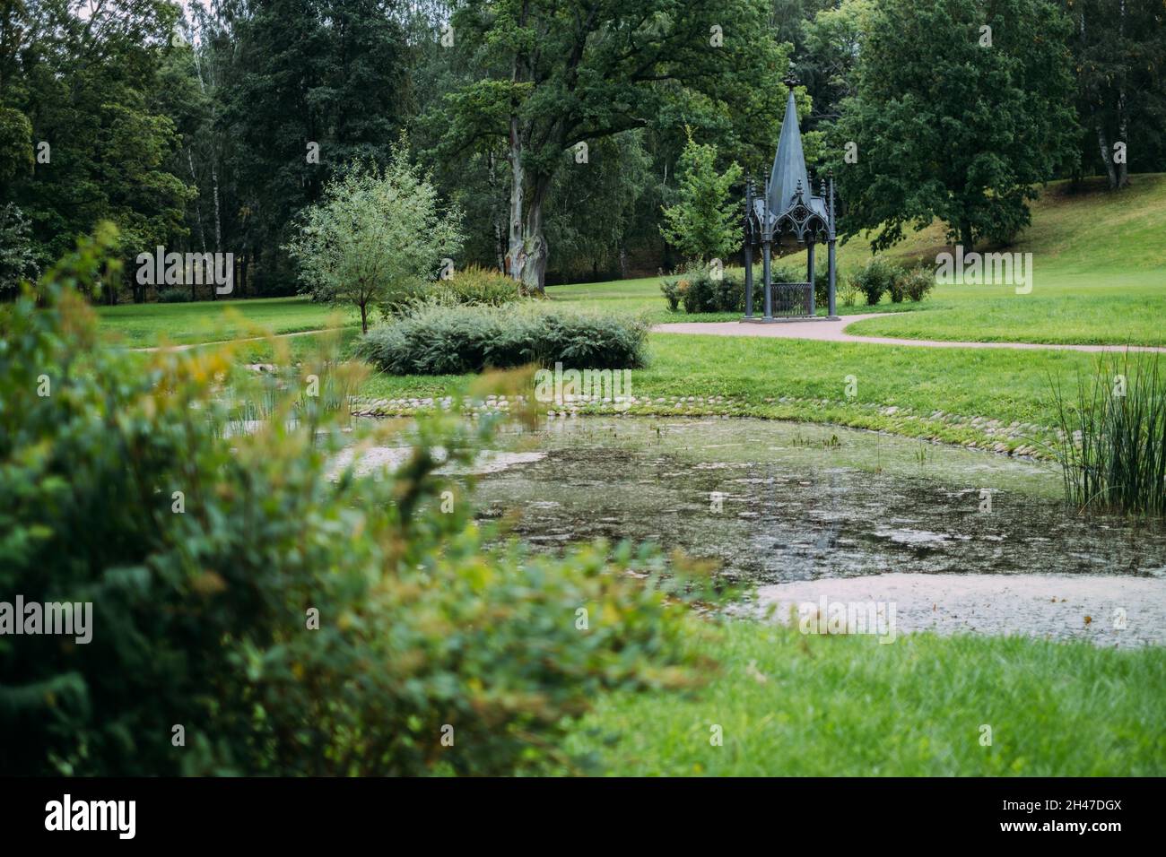 Gothic gazebo hi-res stock photography and images - Alamy
