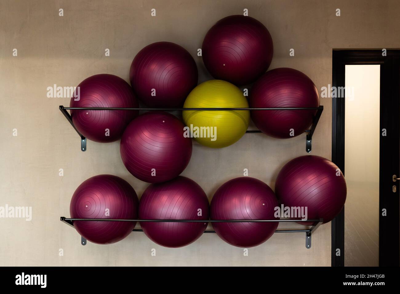 Gymnastic balls hi-res stock photography and images - Alamy