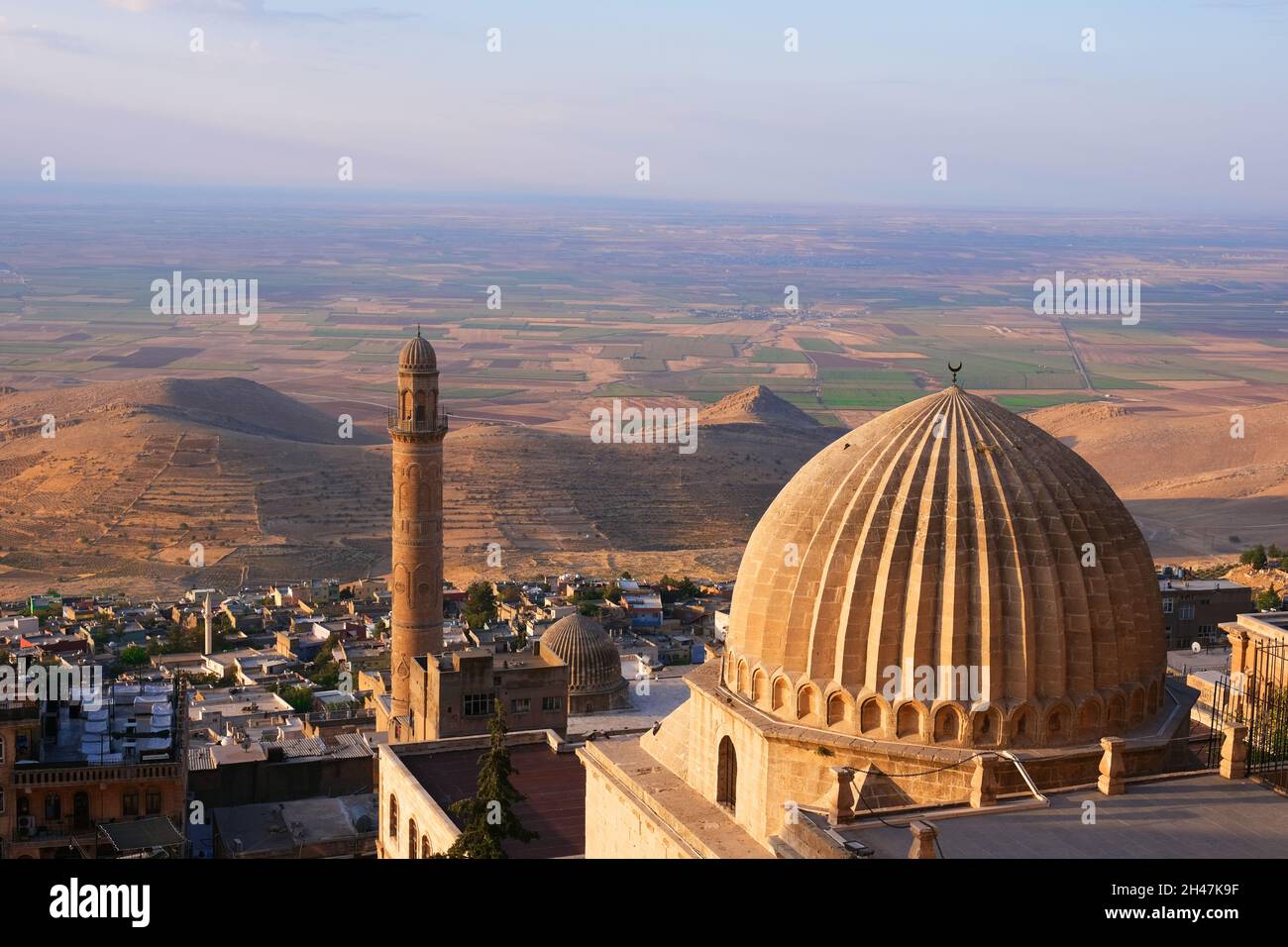 Beautiful Mardin old city landscape from Zinciriye Madrasah Stock Photo ...