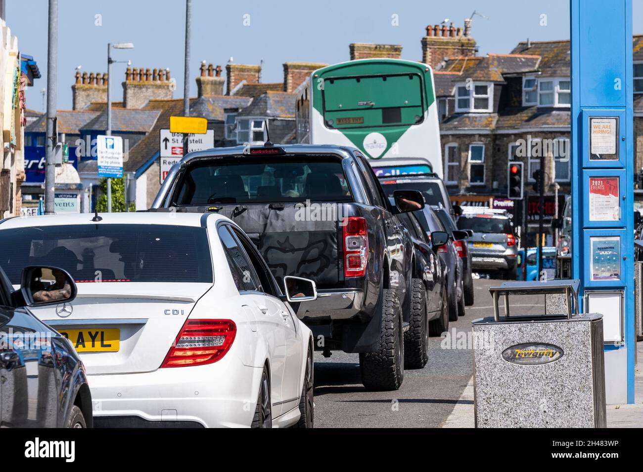 Summer holiday traffic causing severe congestion problems in Newquay ...