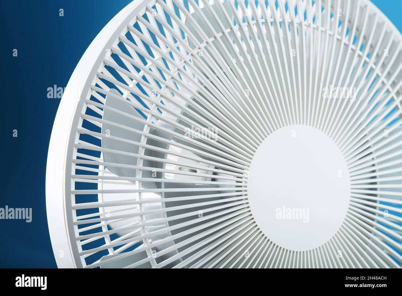 Cooling vanes hi-res stock photography and images - Alamy