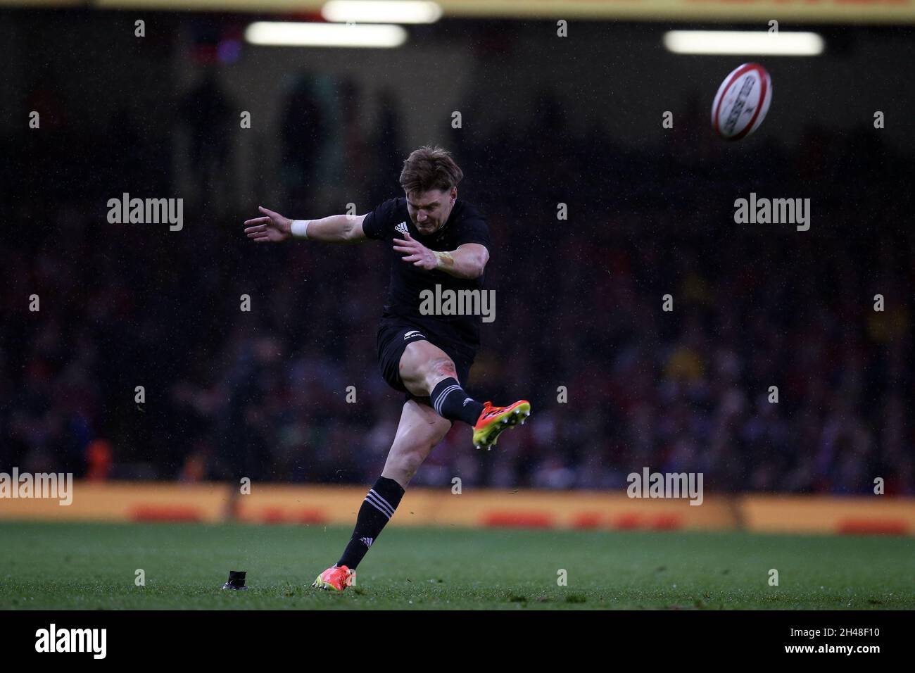 Principality stadium conversion hi-res stock photography and images - Alamy