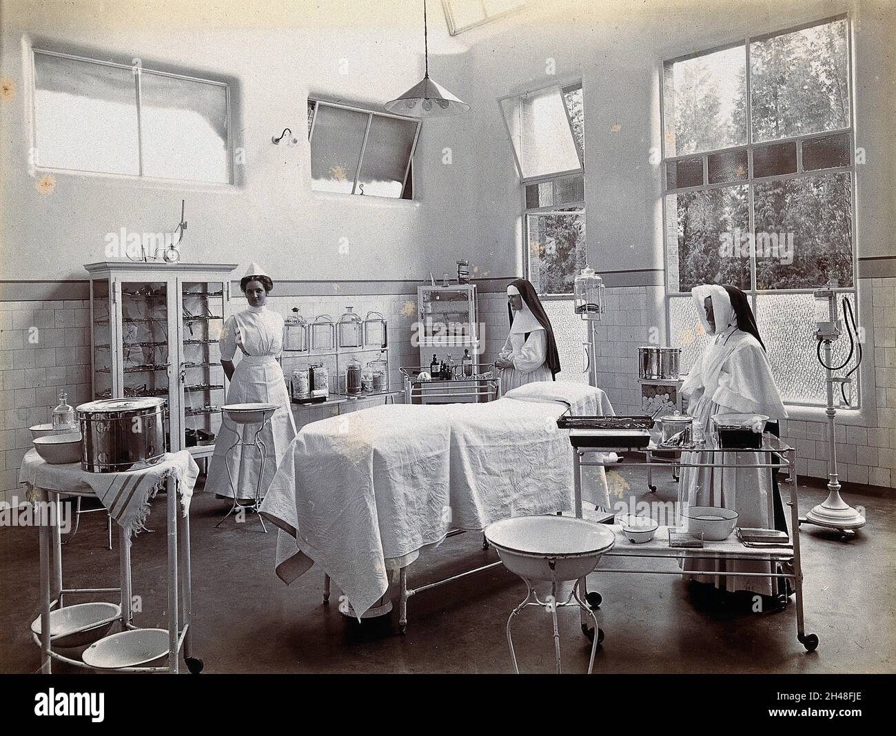 Johannesburg Hospital, South Africa: operating theatre with nun and ...