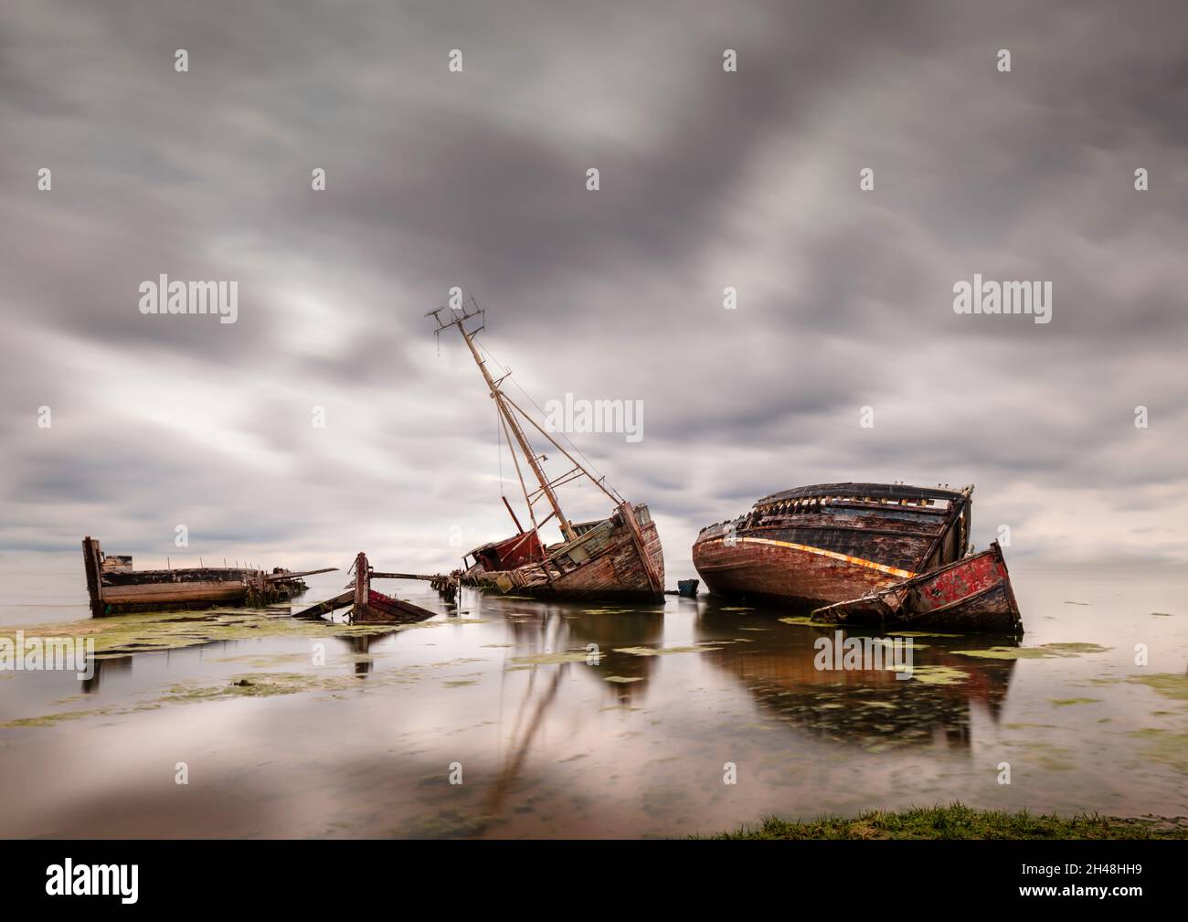 Pin mill hi-res stock photography and images - Alamy