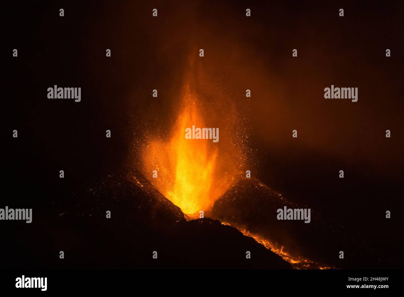volcanic eruption in Cumbre vieja on September 19, 2021. El Paso. La ...