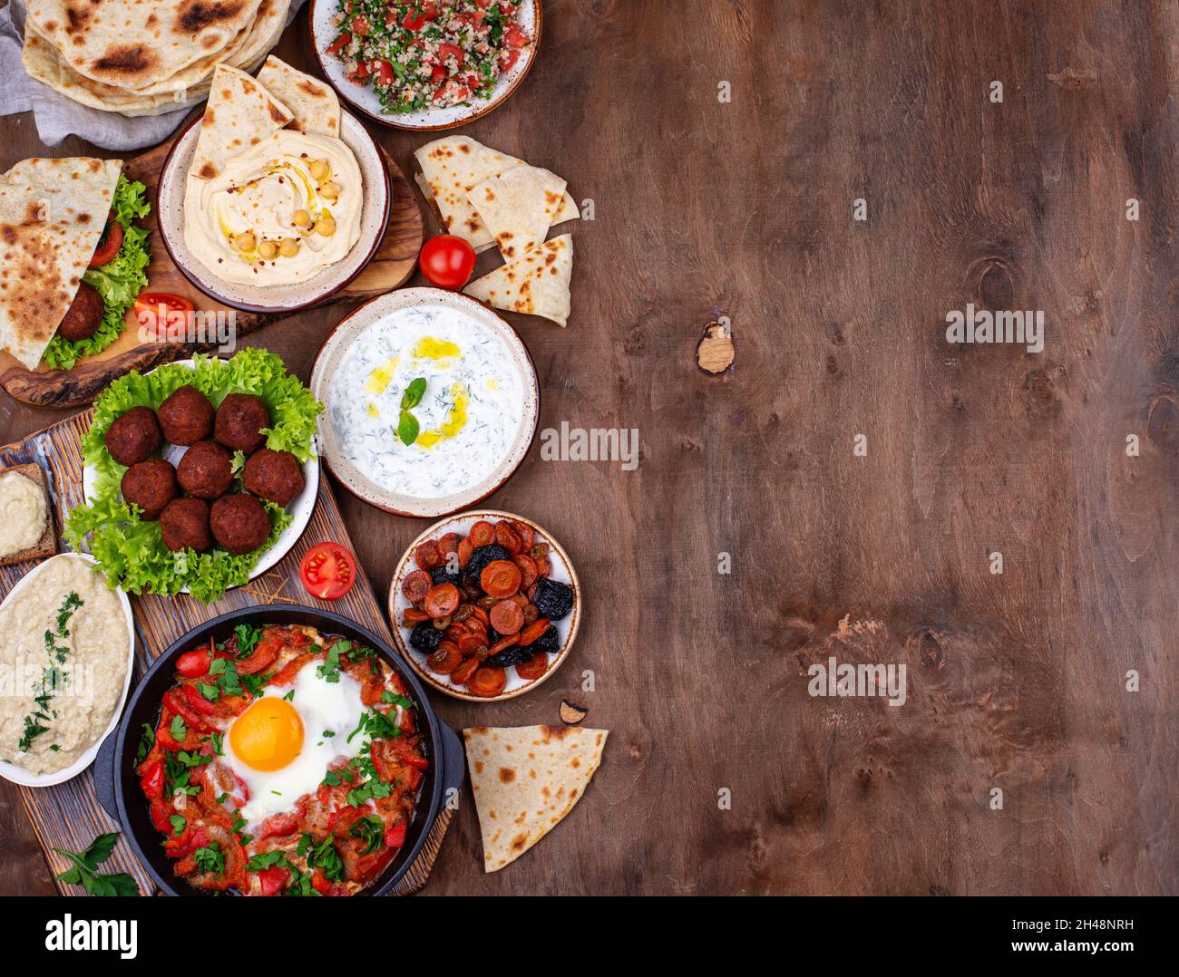 Traditional Jewish, Israeli and middle Eastern food Stock Photo - Alamy