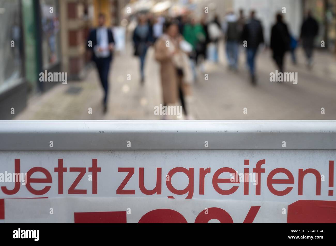 Grab your bag sign hi-res stock photography and images - Alamy