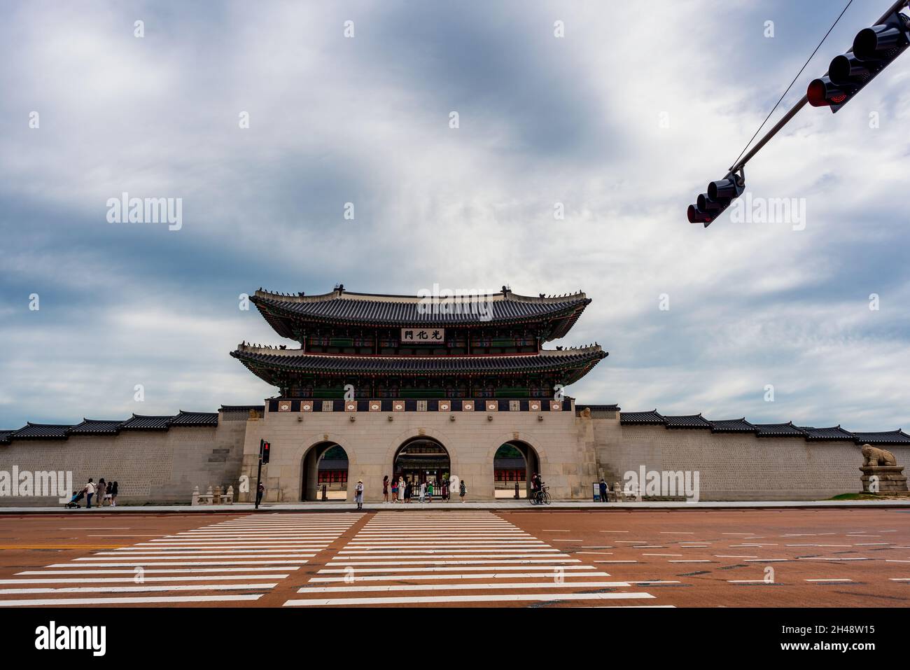 Joseon dynasty korean architecture hi-res stock photography and images ...