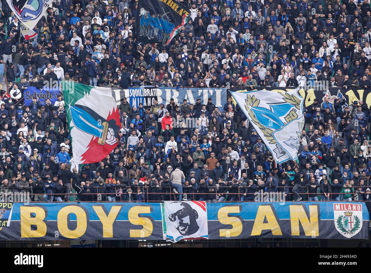 Boys san inter milan hi-res stock photography and images - Alamy