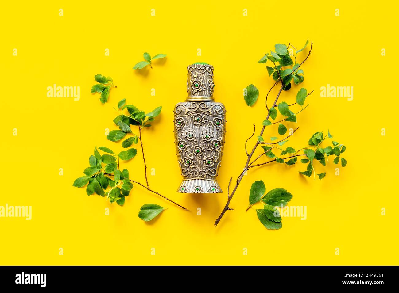 Arabian oud perfume or oil with agar wood tree Stock Photo - Alamy